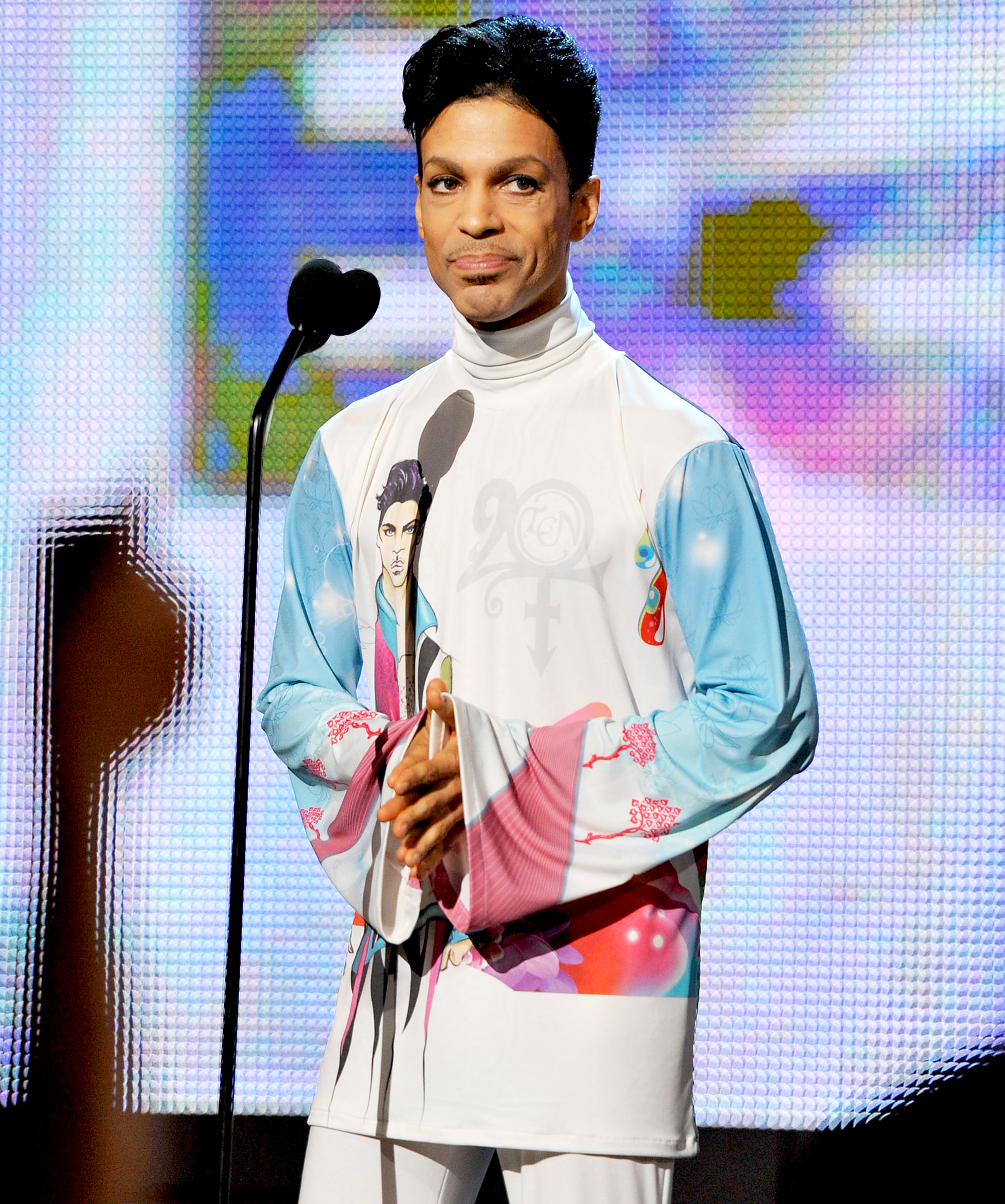 Prince’s Autopsy to Be Performed Friday, 911 Call Details Released | Us ...