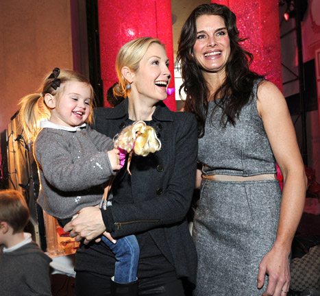Kelly Rutherford, Brooke Shields Check Out Barbie's Dream Closet | Us ...