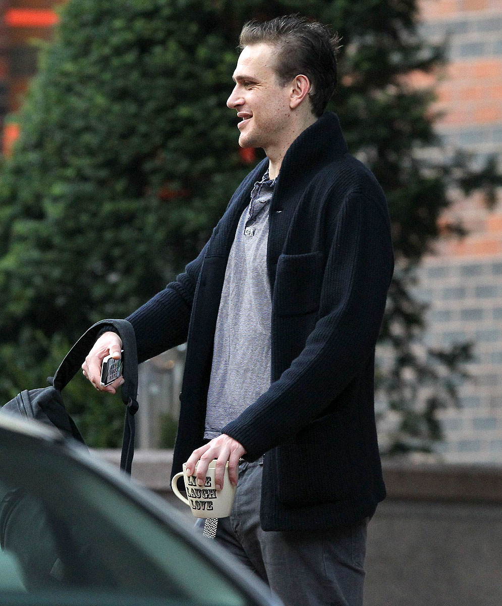 Jason Segel Smoking