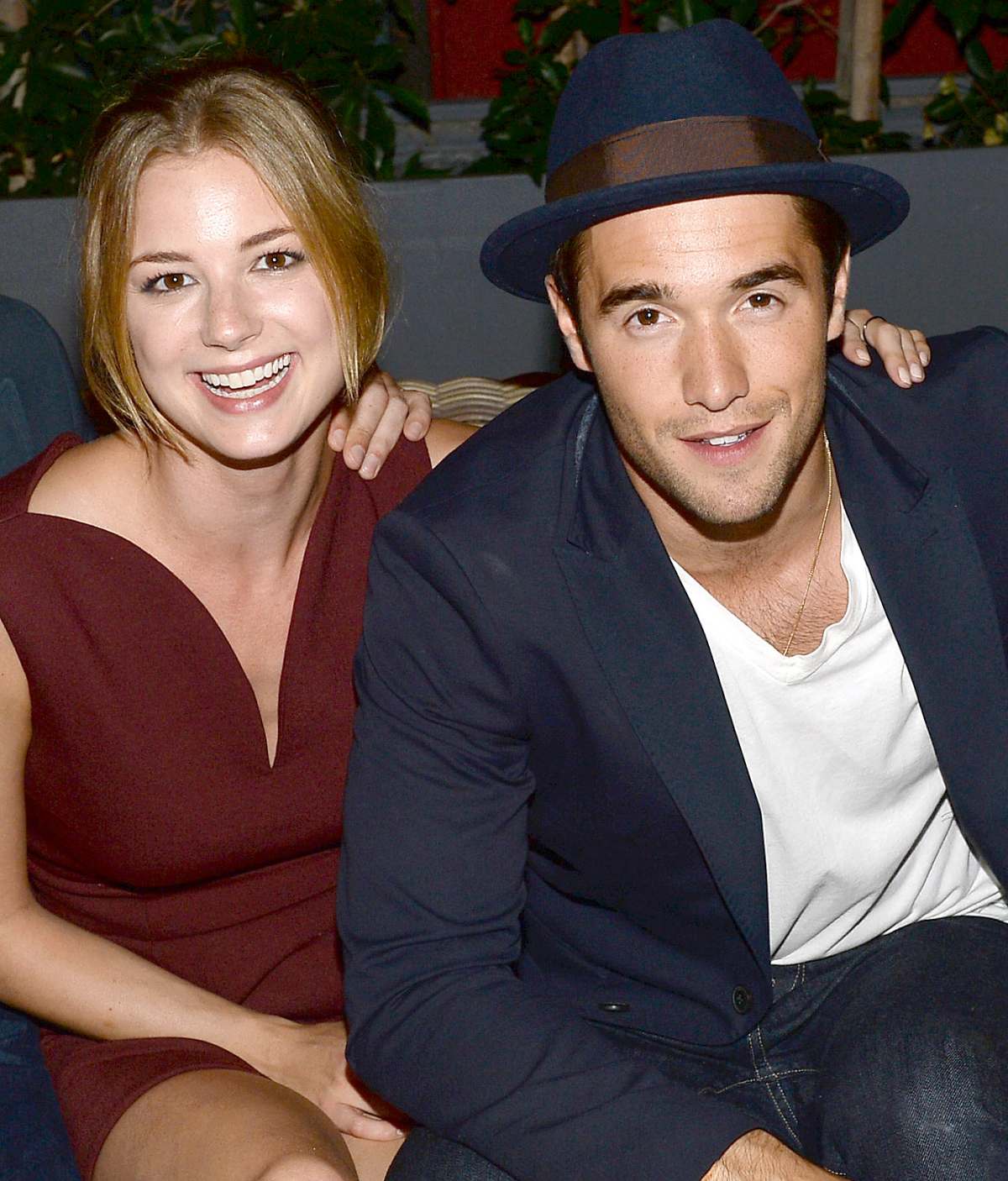 Emily Vancamp Paul Wesley