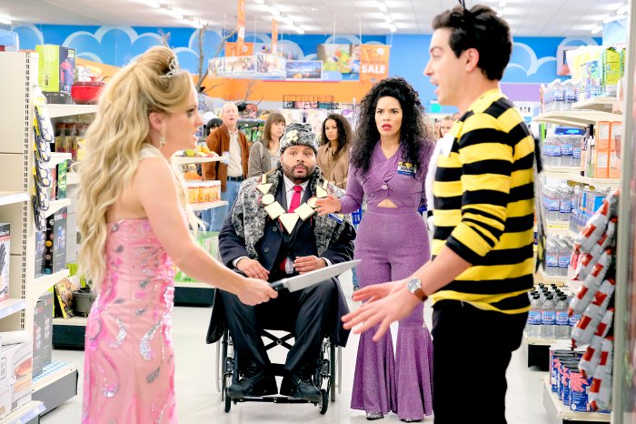 'Superstore': It Will 'Absolutely' Get More Awkward Between Kelly and Amy