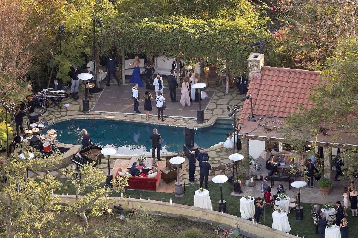 John Stamos and Caitlin McHugh’s Magical Wedding Day: Photos | Us Weekly