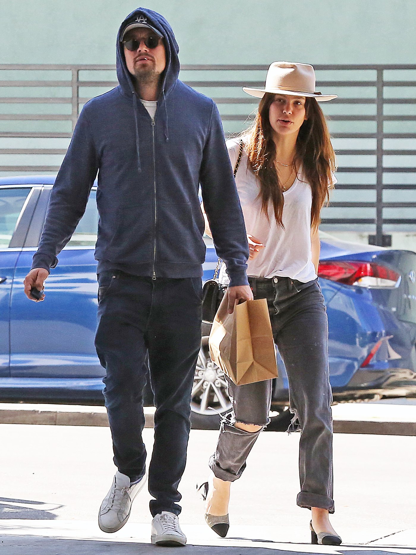 Leonardo DiCaprio Cozies Up to Model Camila Morrone: Pics