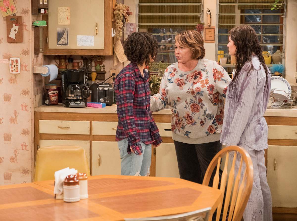 ‘Roseanne’ Recap: Darlene’s Parenting Gets Under Roseanne’s Skin | Us ...