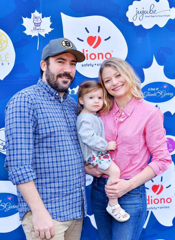 Emilie De Ravin News - Us Weekly