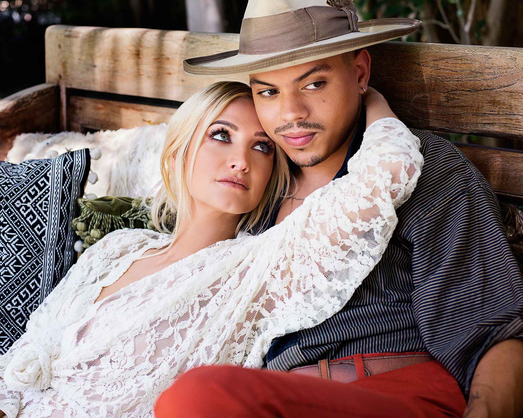 Evan Ross Und Hilary Duff