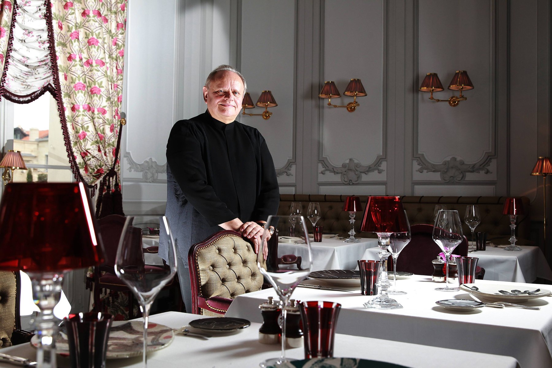 Joel Robuchon Dead: French Chef Dies at 73 as Stars Pay Tribute | Us Weekly