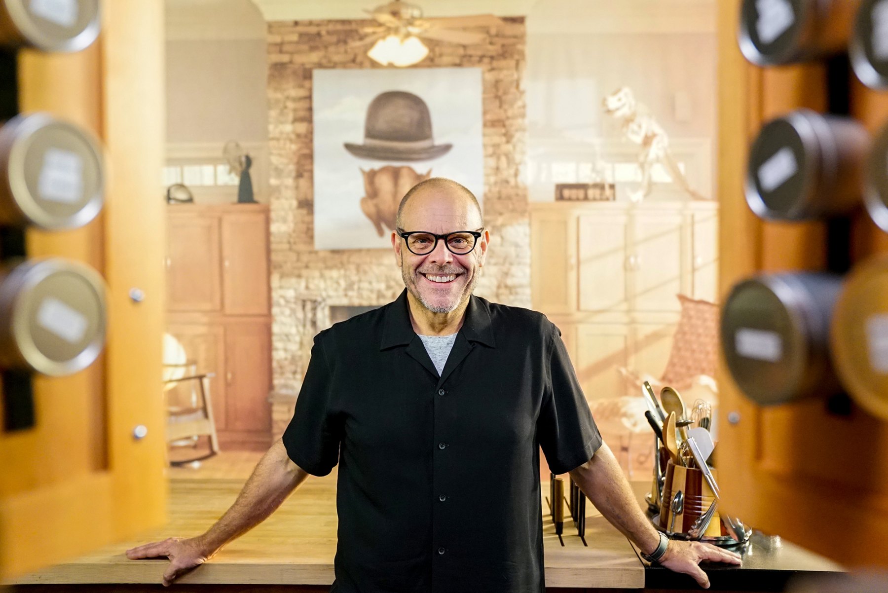 Alton Brown Is Bringing Back ‘Good Eats’ With Two New Shows | Us Weekly