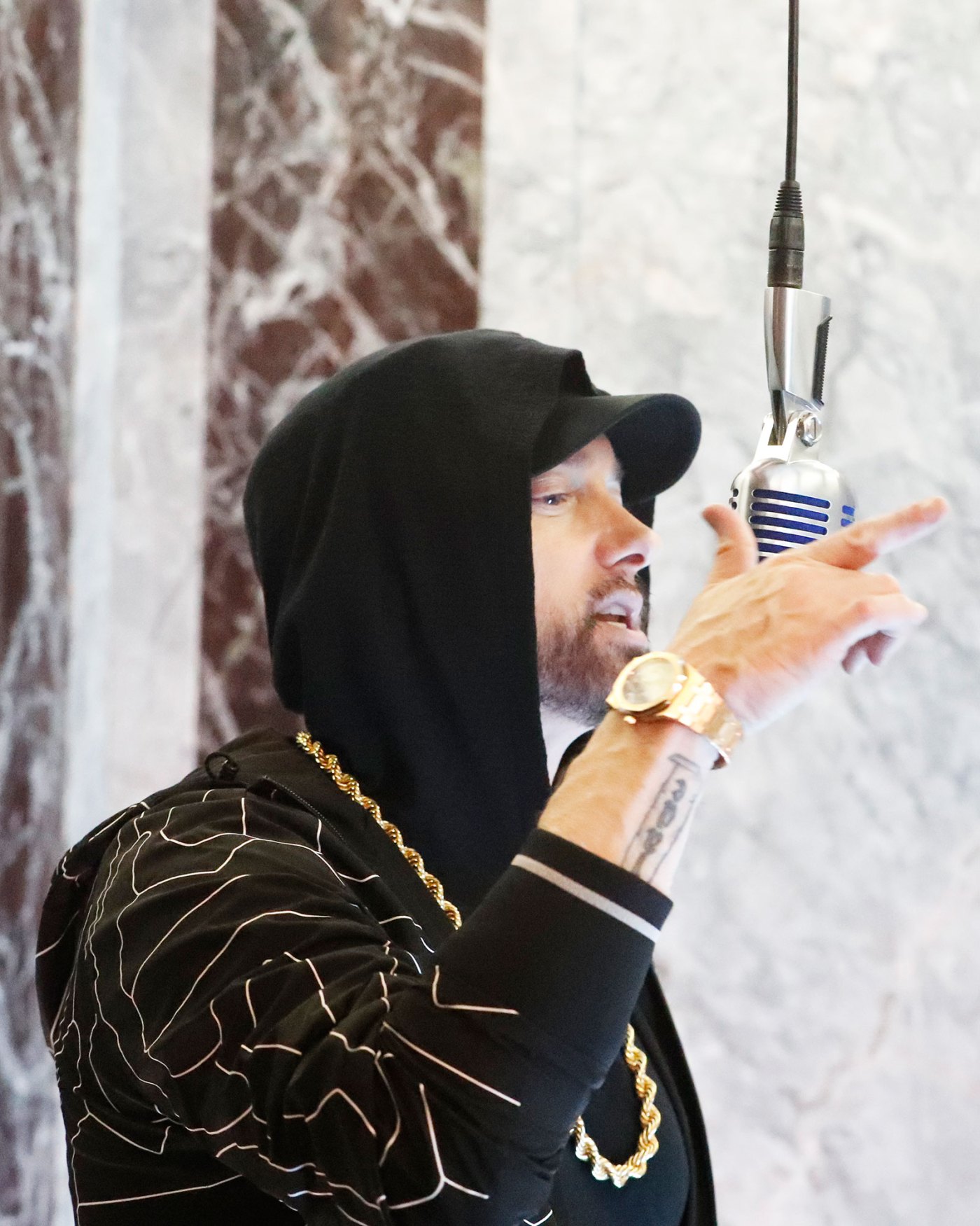 Eminem Performs ‘Venom’ on Top of Empire State Building: Watch | Us Weekly