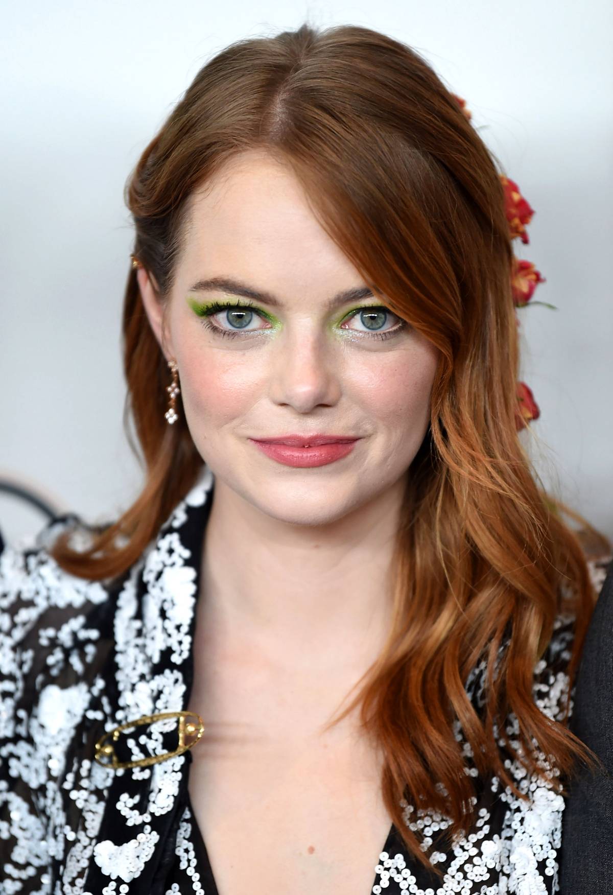Fall 2018 Makeup Trend: Emma Stone, Kaia Gerber’s Green Eyeshadow | Us ...
