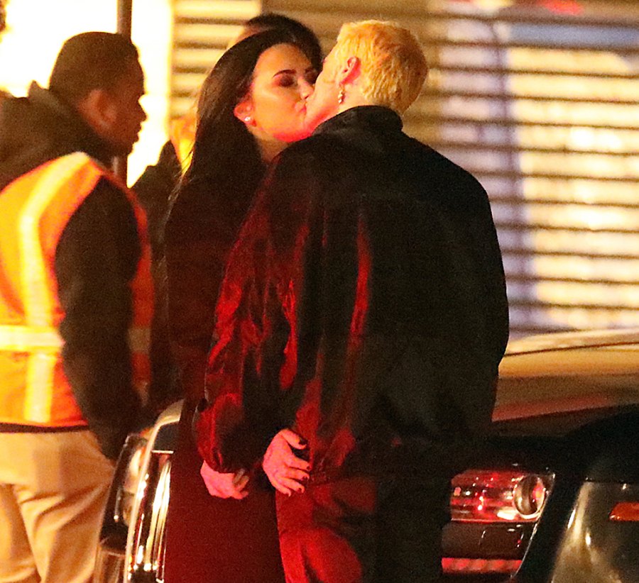 Demi Lovato Kisses Henri Levy During Dinner Date: Pics