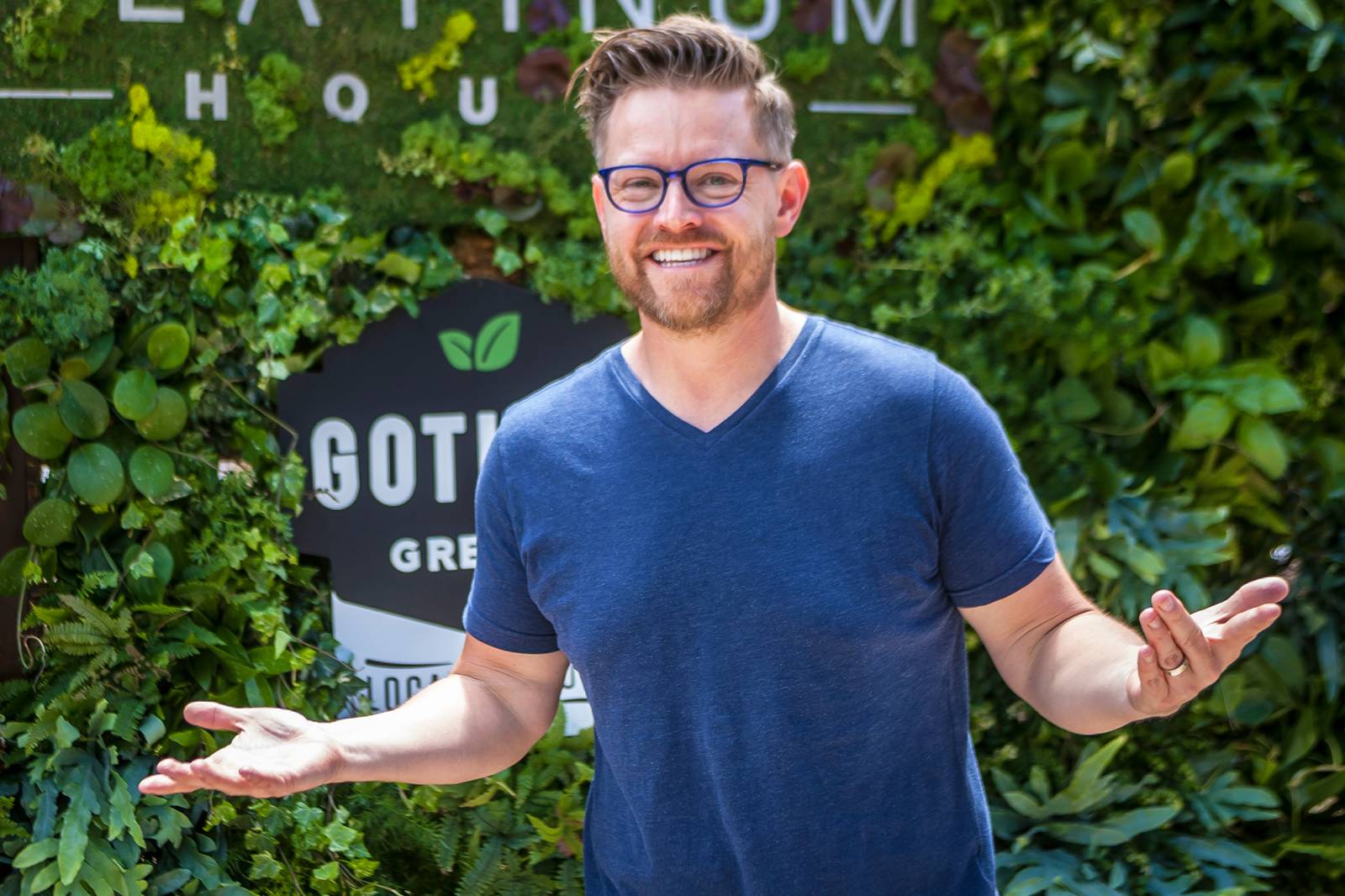 Chef Richard Blais Posts Photo at 60 Pounds Heavier | Us Weekly