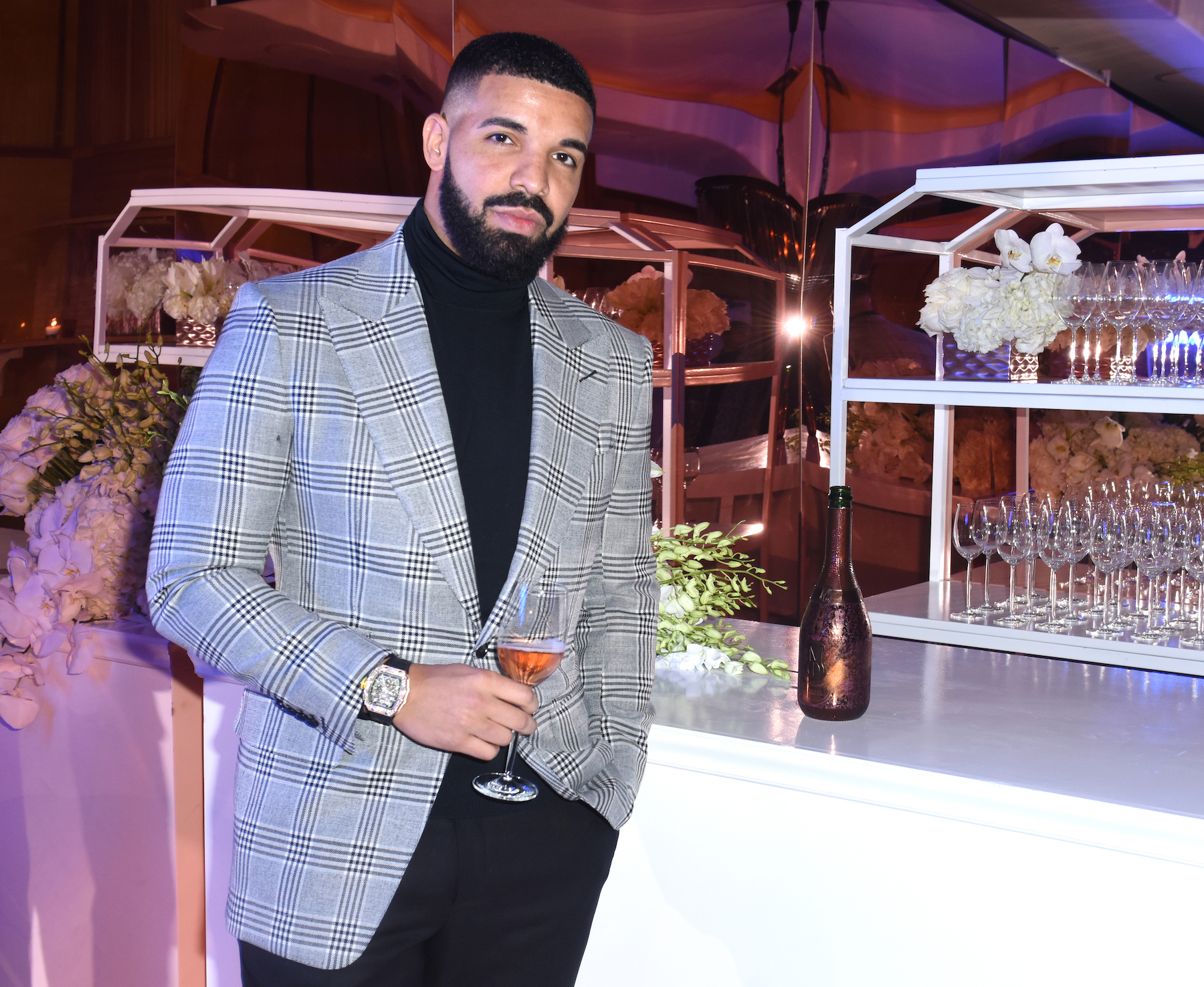 Drake Under Fire for Kissing, Touching Girl, 17, in Resurfaced Video