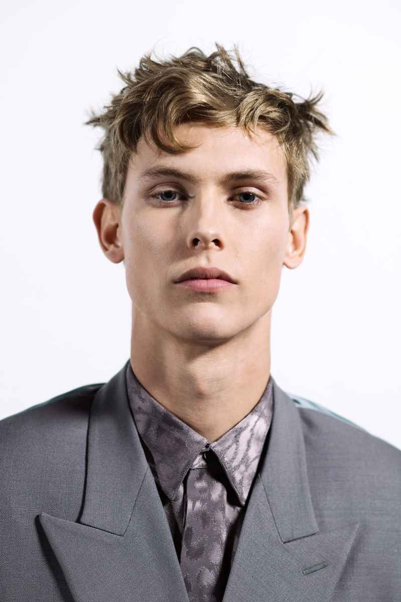 Dior Homme Winter 2019 Men’s Fashion Show: Makeup, Grooming | Us Weekly