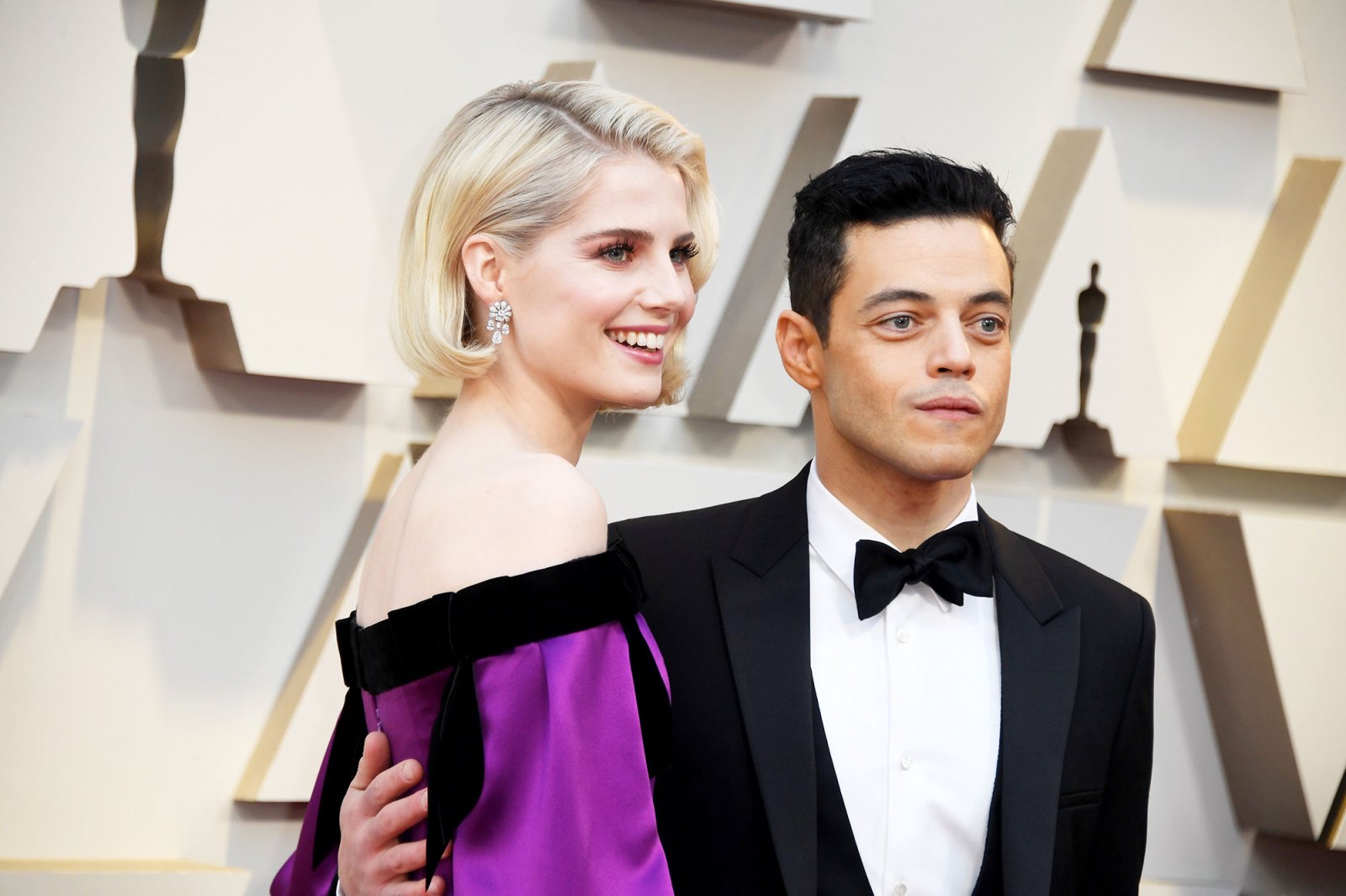 Oscars 2019: Rami Malek, Lucy Boynton Share Sweet Kiss After He Wins ...
