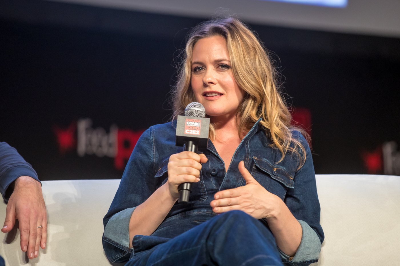 ‘Clueless’ Cast Reunion: See Alicia Silverstone, Paul Rudd, More | Us ...