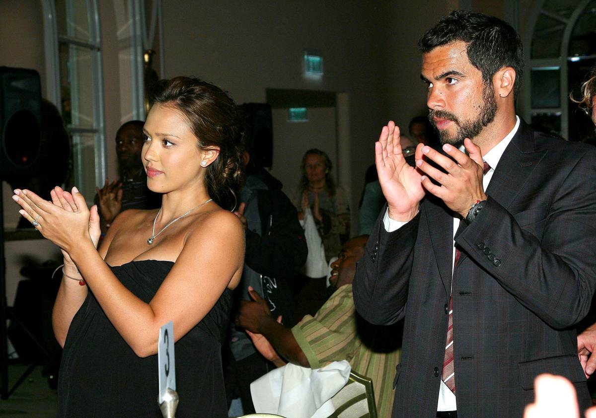 Jessica Alba and Cash Warren: A Timeline of Their Relationship