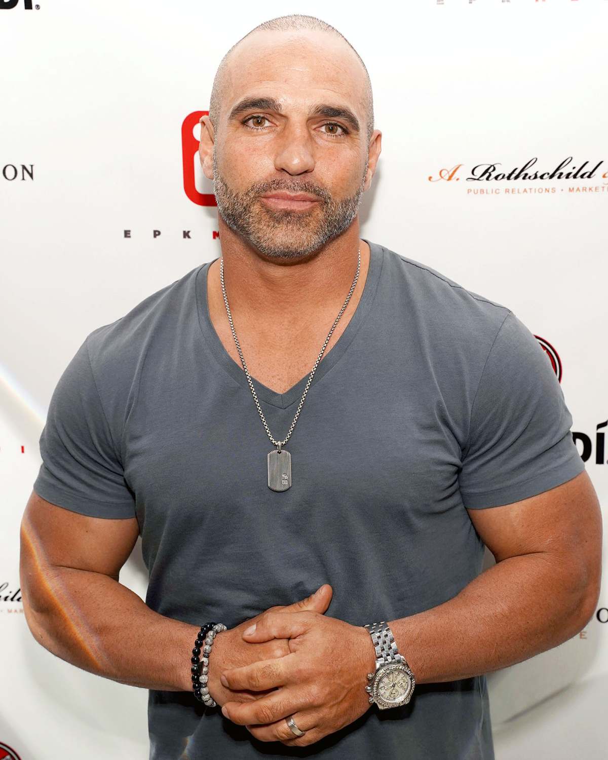 Teresa Giudice, Daughters Visit Joe in ICE Custody on His Birthday | Us ...
