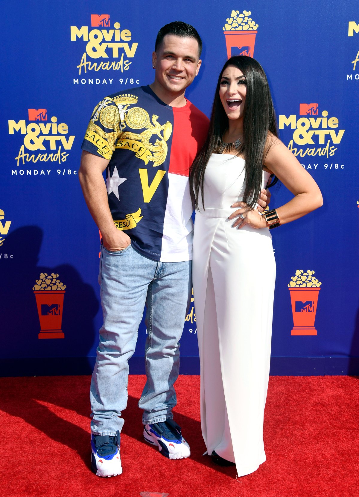 MTV TV and Movie Awards 2019: JWoww and BF Zack Walk Red Carpet | Us Weekly