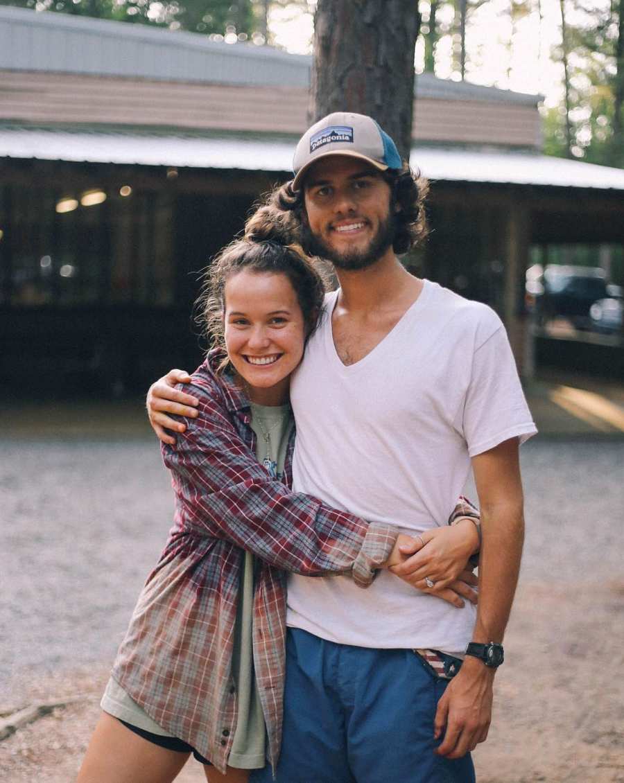 John Luke, Mary Kate Robertson Welcome 1st Child | Us Weekly