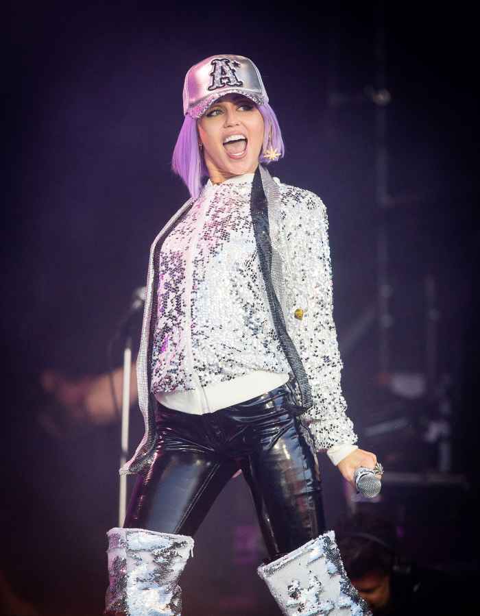 Miley Cyrus Experienced Scary Flight to Glastonbury With Brandi Cyrus ...