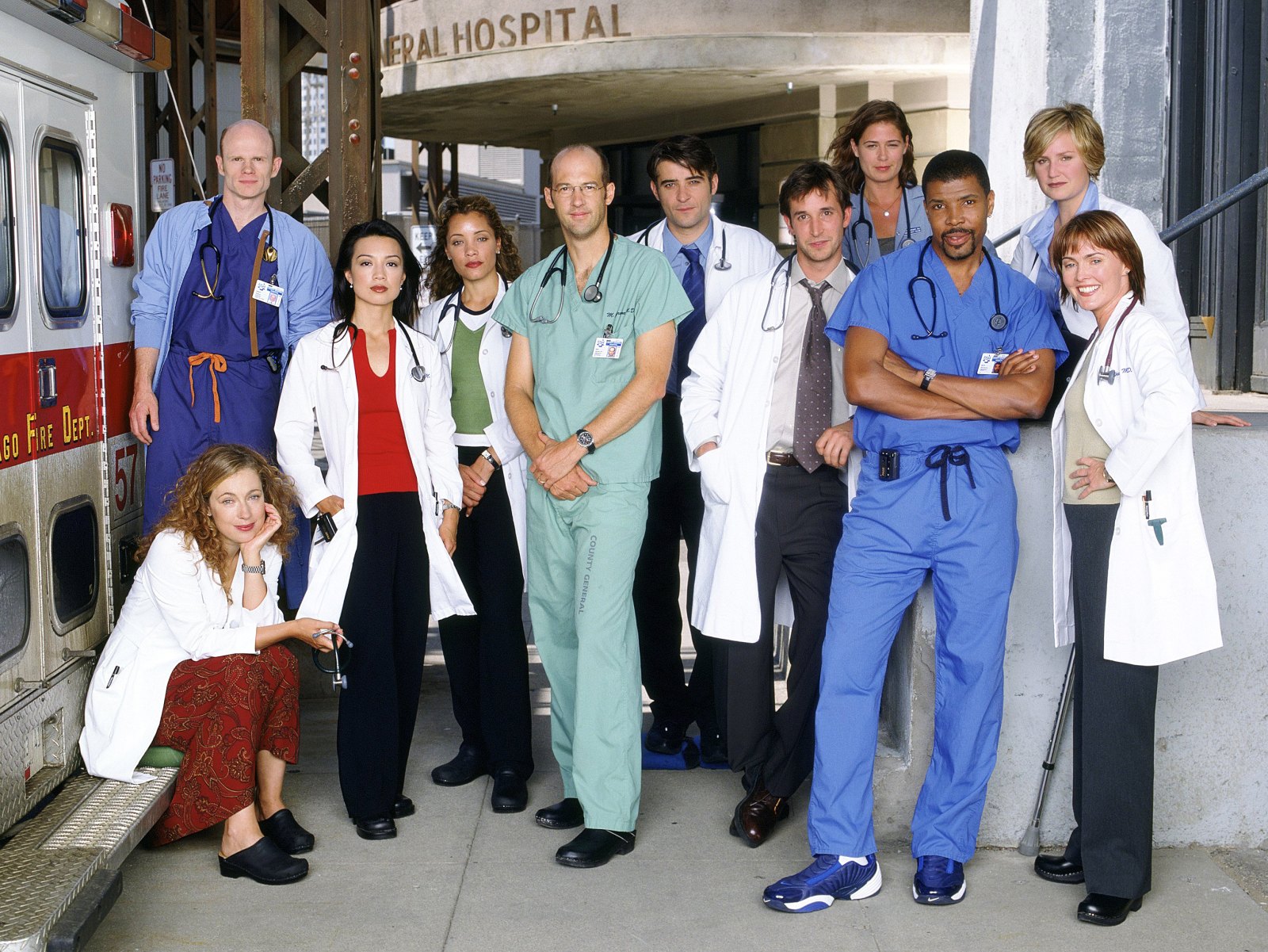 Noah Wyle Says the ‘ER’ Cast Hangs Out ‘All the Time’ | Us Weekly