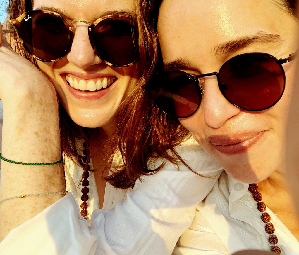 Emilia Clarke, Rose Leslie Travel to India After Kit Harington’s ...