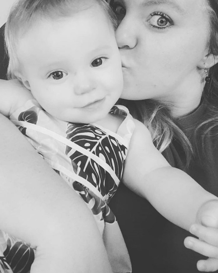Leah Messer’s Sister Victoria Pregnant With 3rd Child | Us Weekly