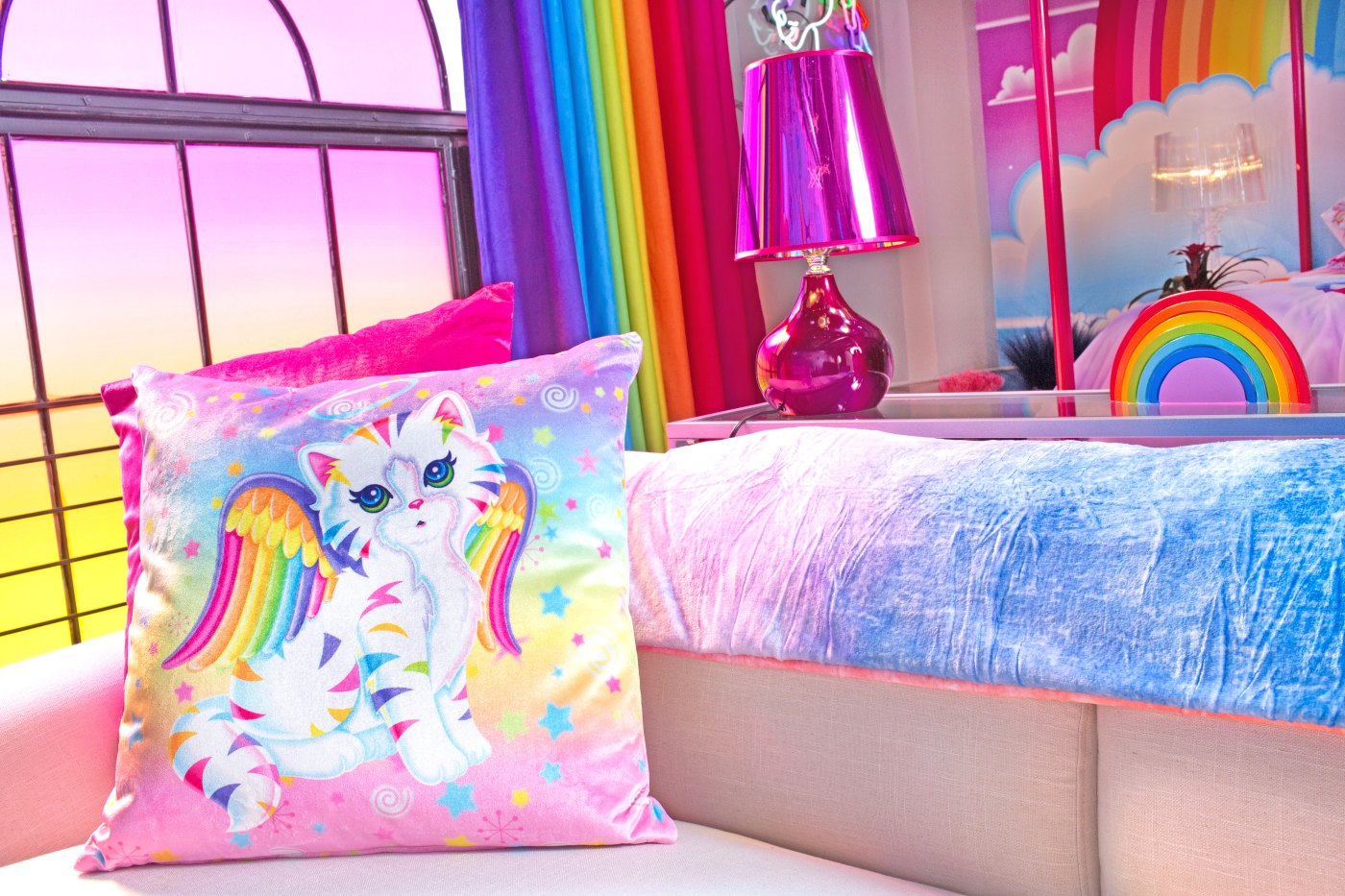 Lisa Frank Hotel Suite Features '90s Snacks, More: Photos | Us Weekly