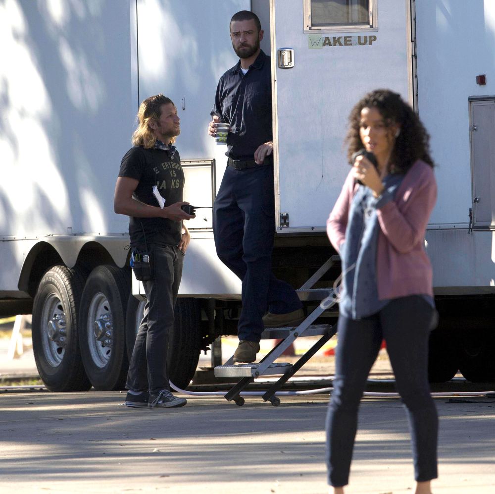 Justin Timberlake Alisha Wainwright Hang Out in Trailer on Set: Photos ...