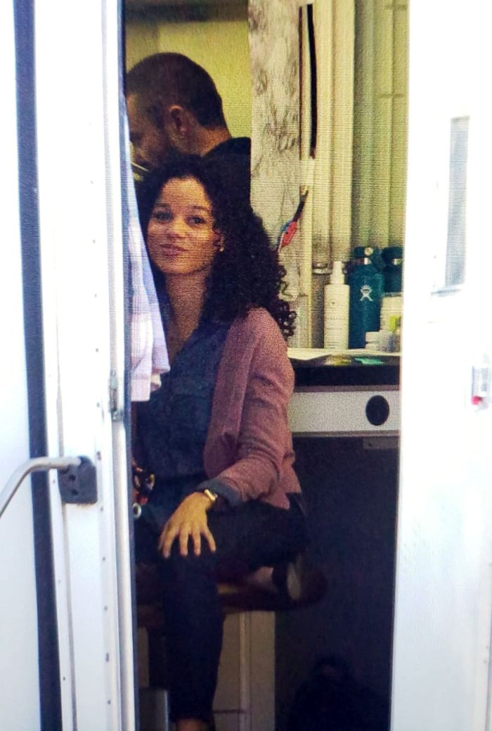 Justin Timberlake Alisha Wainwright Hang Out in Trailer on Set: Photos ...