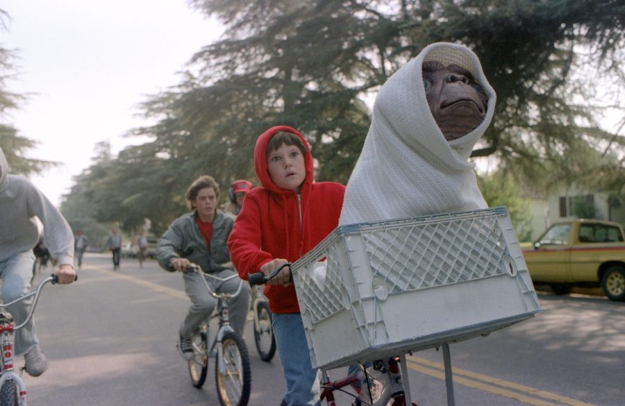 E.T., Henry Thomas' Elliot Reunite 37 Years After the Movie: Video | Us ...