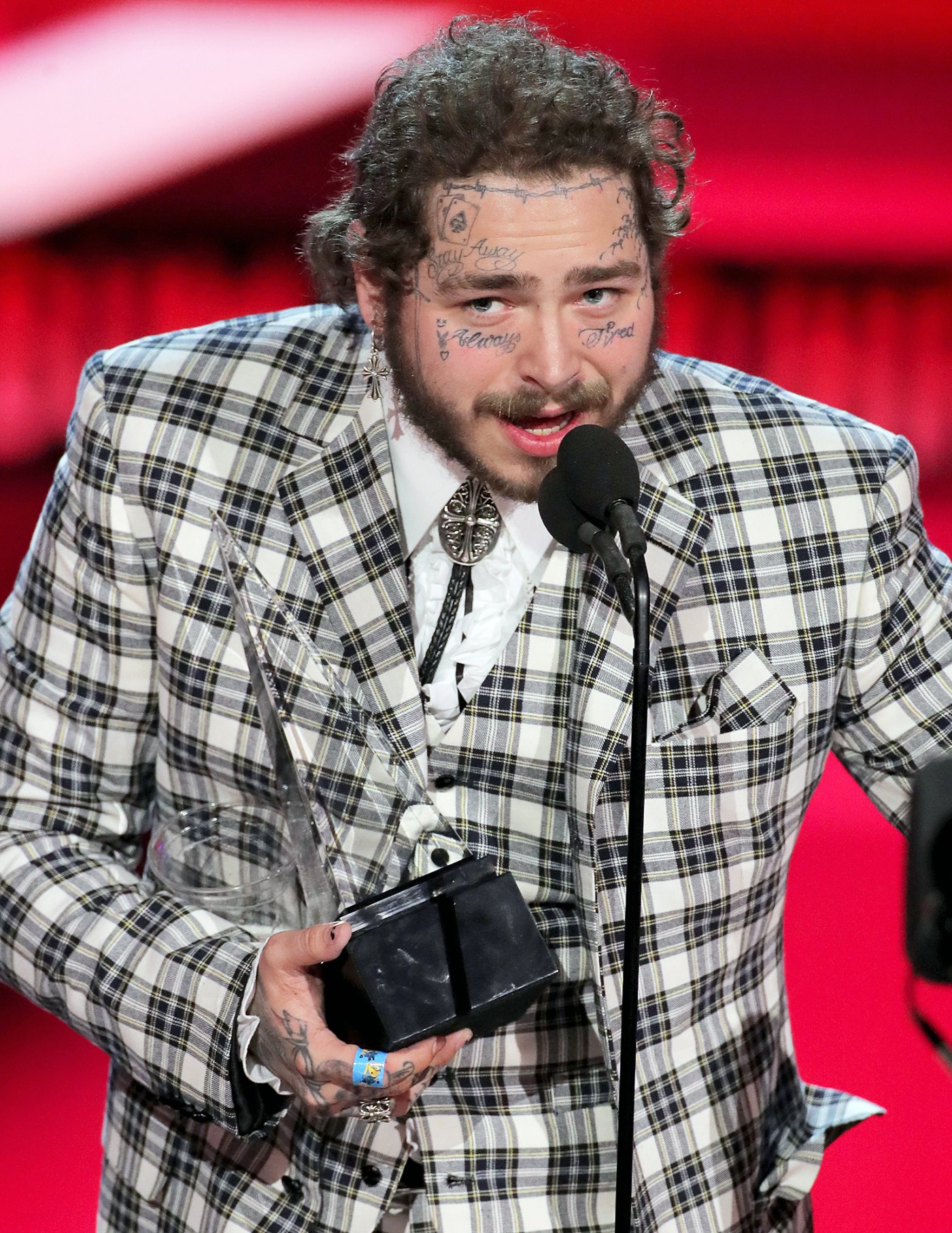 AMAs 2019: Complete List of Nominees and Winners | Us Weekly