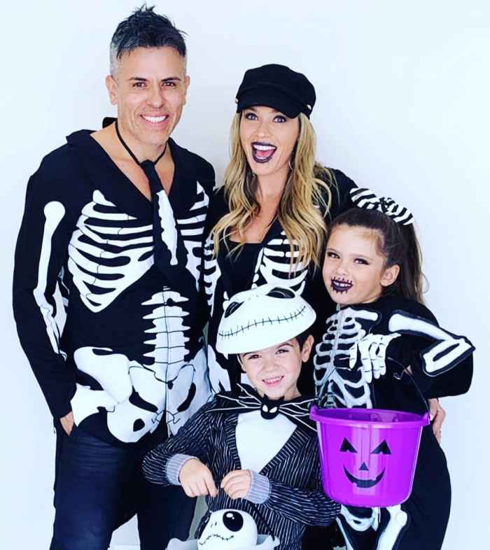 Pregnant Celebs Dressing Up Baby Bumps on Halloween: Costume Pics | Us ...