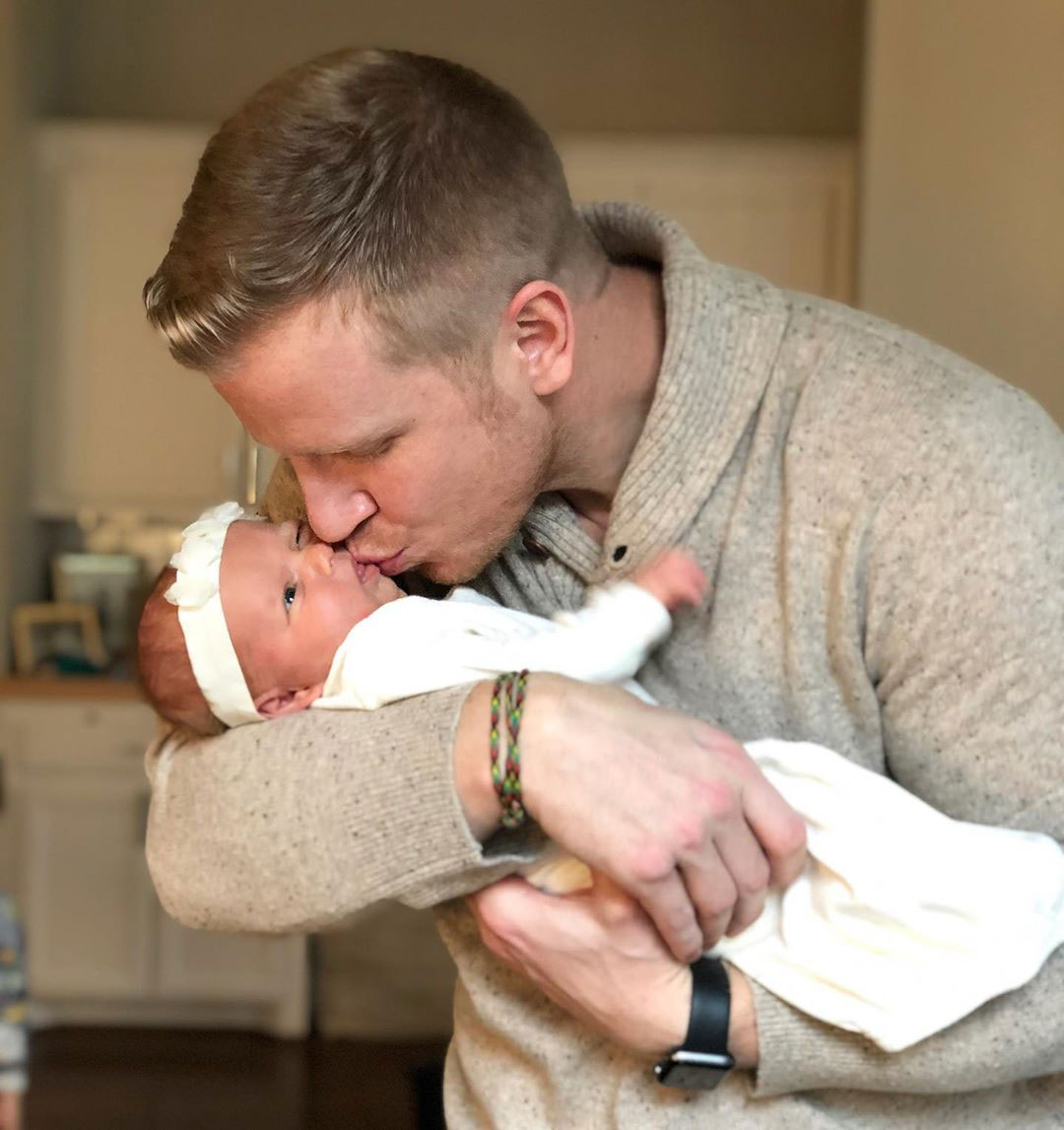 Catherine Giudici, Sean Lowe’s Family Album With Samuel, Isaiah, Mia ...