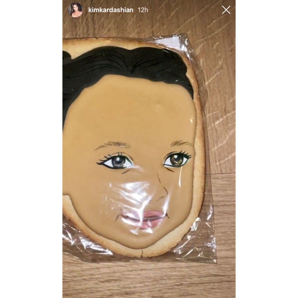 Kris Jenner Shows Off Cookies That Look Just Like Her Grandkids: Pics ...