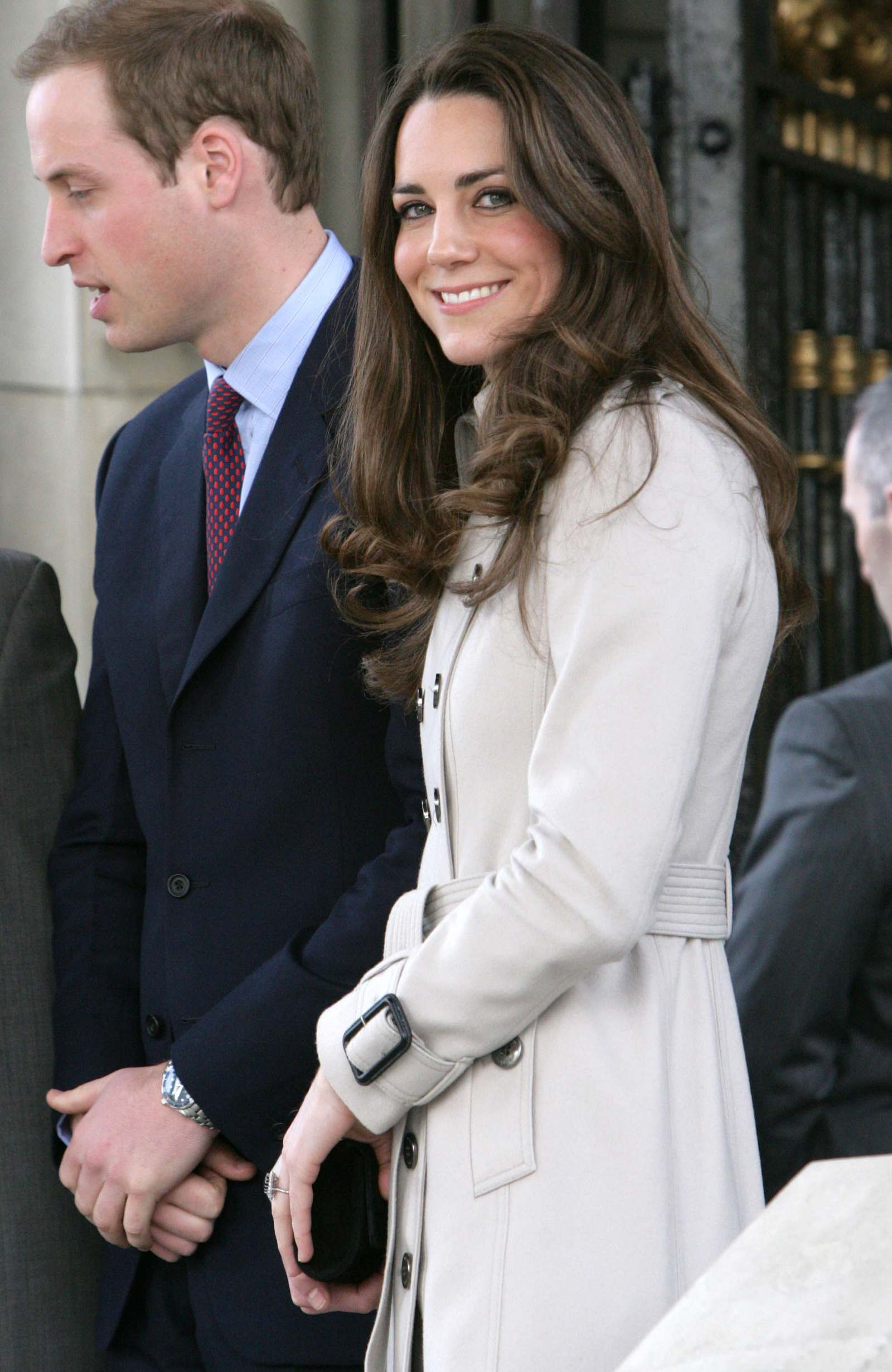 La princesa Kate a través de los años: de plebeya a la realeza | Us Weekly