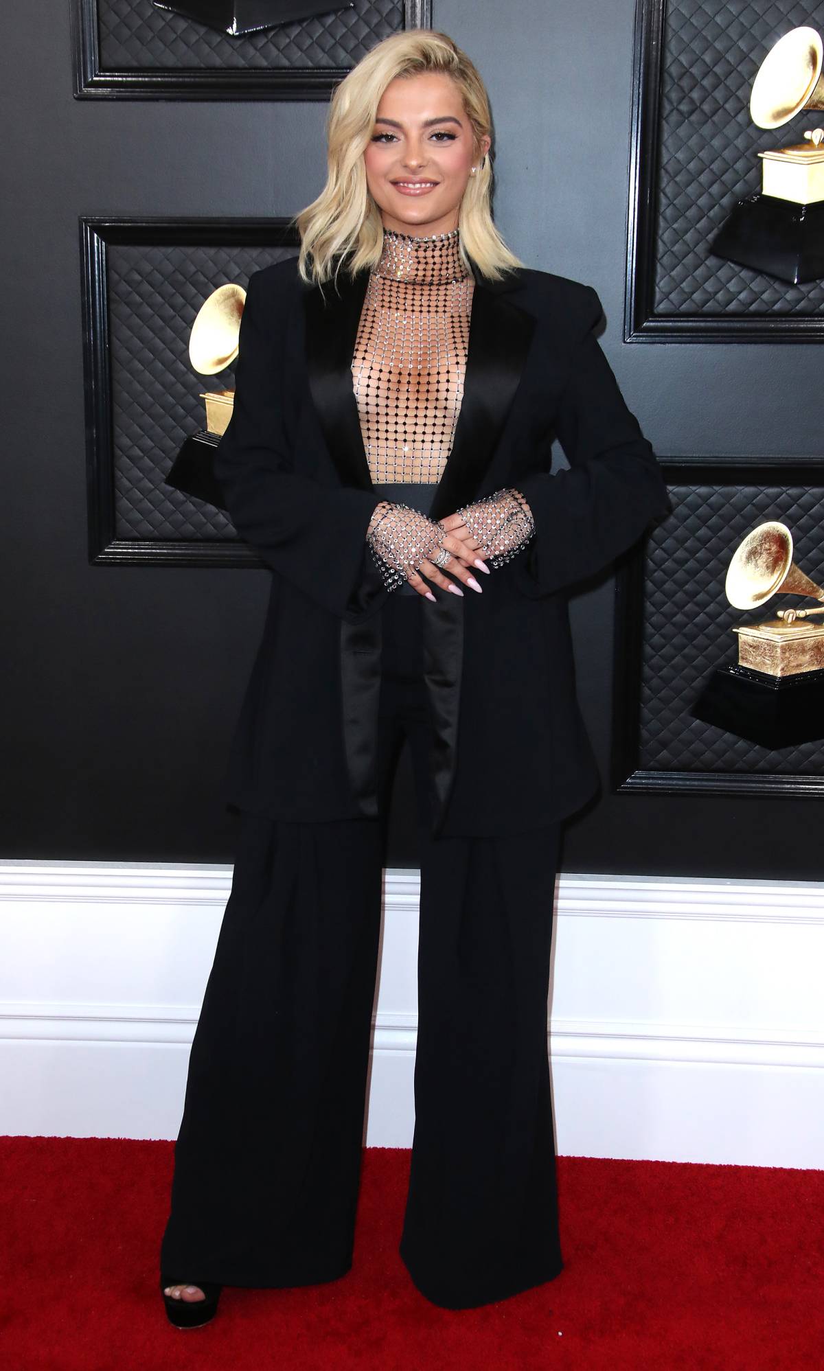 Grammys 2020 Red Carpet: See Celeb Dresses, Gowns, Fashion | Us Weekly
