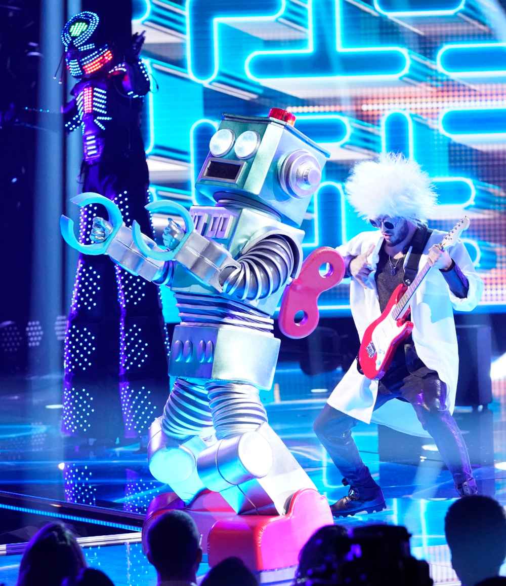 The Masked Singer's Post-Super Bowl Premiere: Who Is the Robot? | Us Weekly