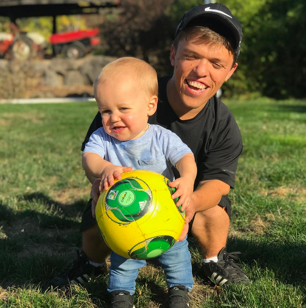 Tori, Zach Roloff’s Sweetest Moments With Their Kids: Family Album | Us ...