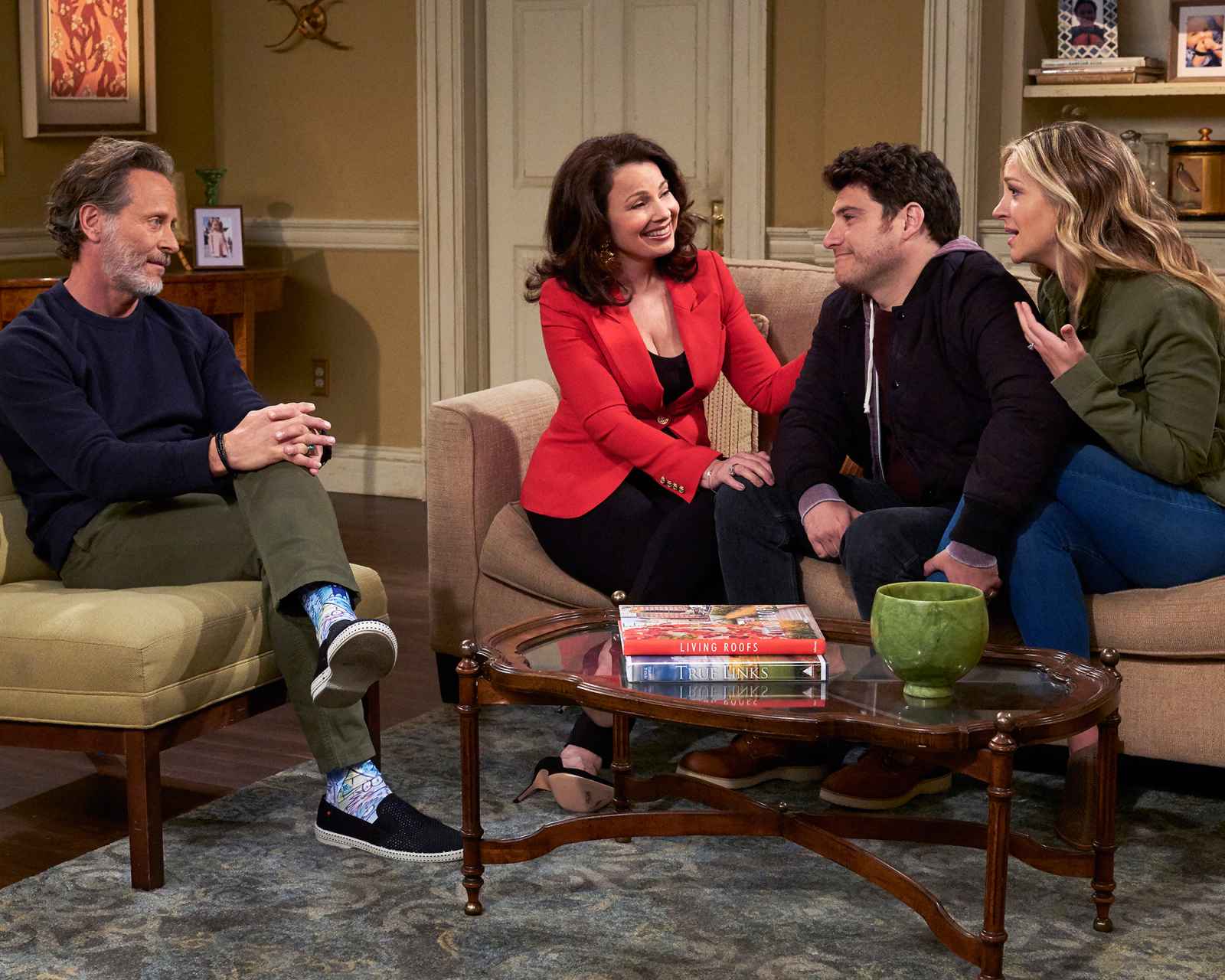 Fran Drescher Previews Her Return to TV, 'The Nanny' on Broadway | Us ...