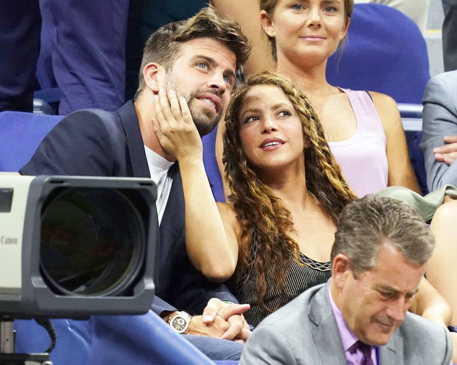 Why Shakira’s Partner Gerard Pique Did Not Attend Super Bowl 2020 | Us ...