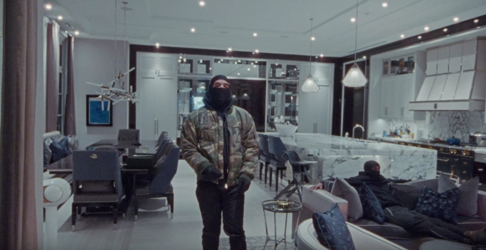Drake Shows Off His $100M Toronto Mansion in New 'Toosie Slide' Video ...