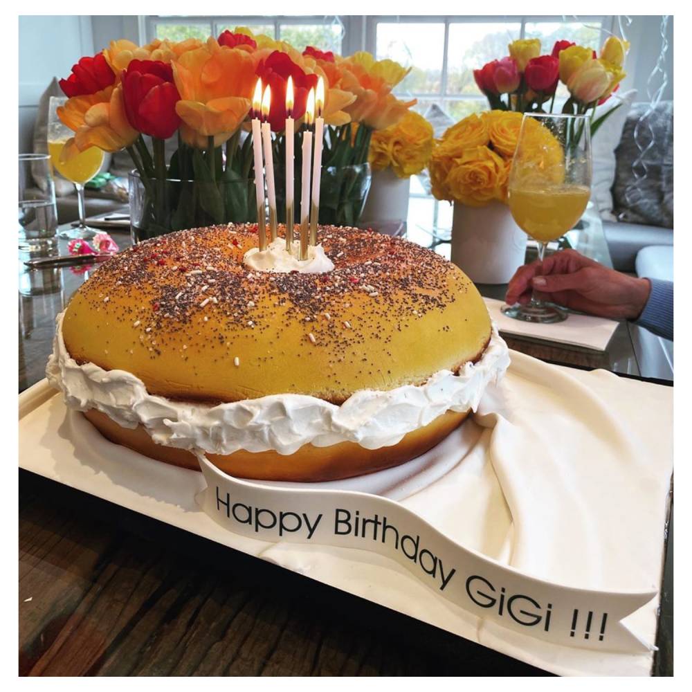 Celebrities’ Best Cakes: See Treats From Jennifer Lopez, Kelly Ripa ...