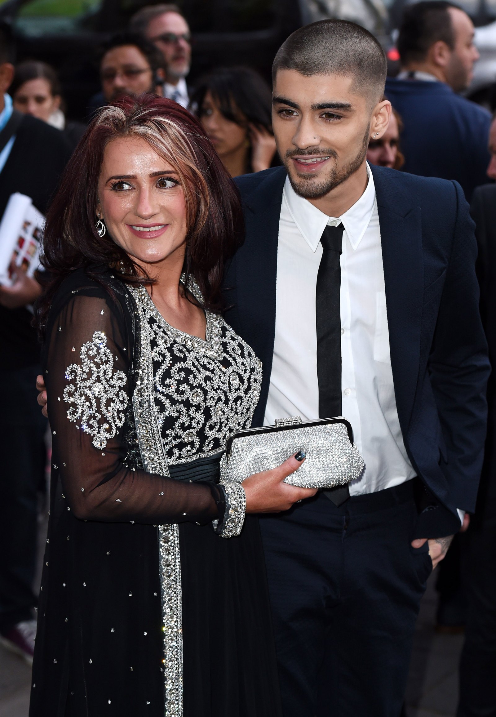 Inside Pregnant Gigi Hadid, Zayn Malik’s Bond With Their Parents | Us ...