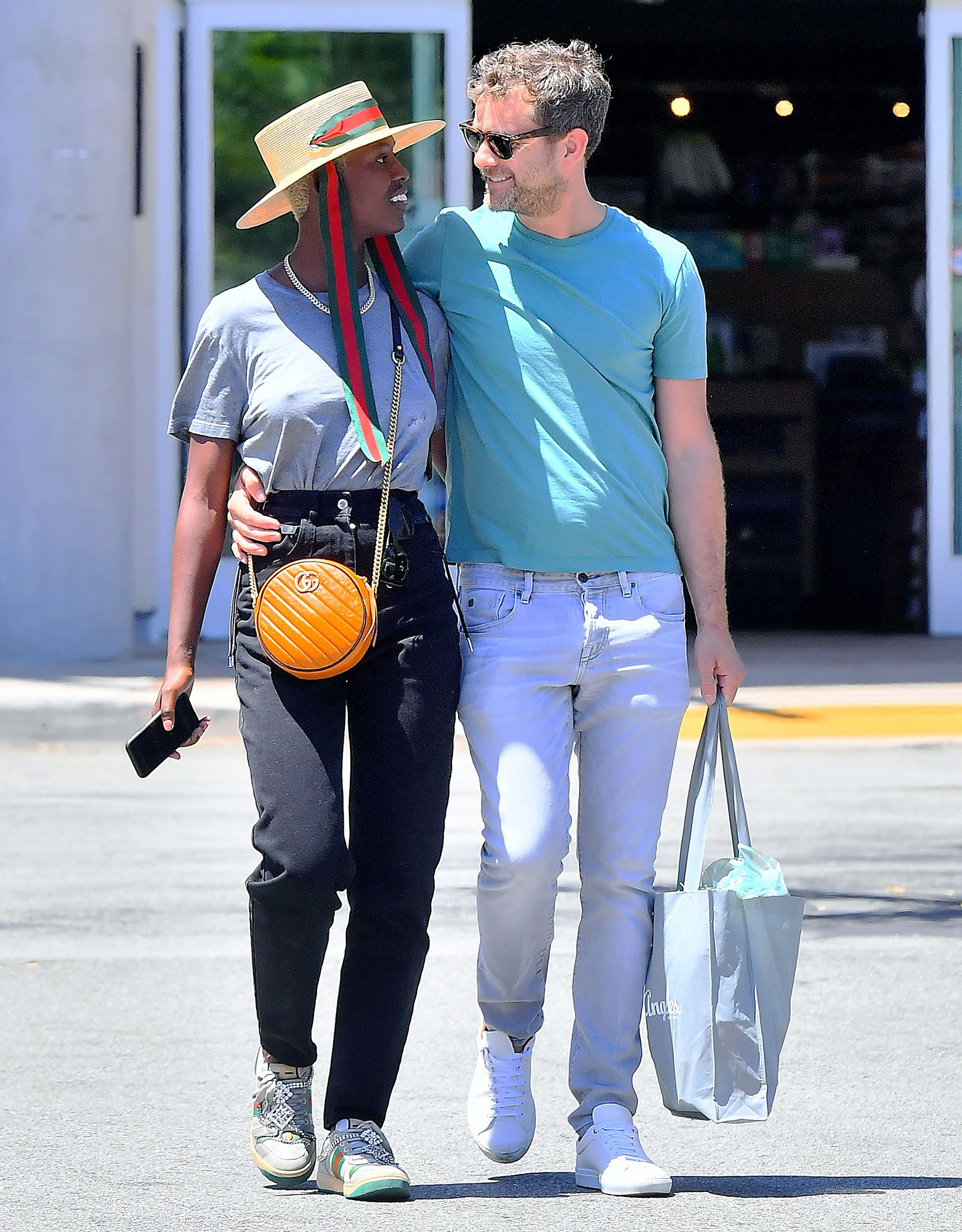 Inside Joshua Jackson’S Relationship History – EOYS