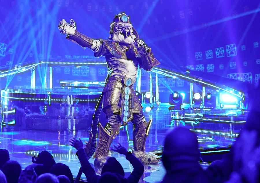 Rob Gronkowski ‘Felt on Top of the World’ on ‘Masked Singer’ | Us Weekly