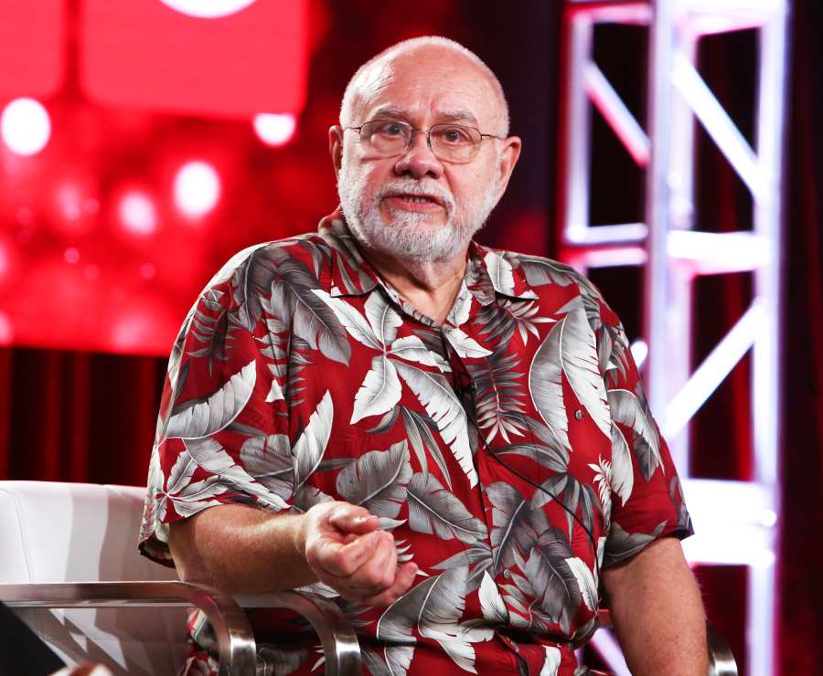 Frank Bielec Dead: 'Trading Spaces' Designer Dies at 72 | Us Weekly
