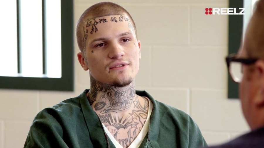 Aaron Hernandez's Prison Lover Kyle Speaks Out in New REELZ Special ...