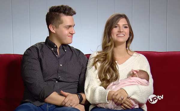 Carlin Bates Introduces Daughter Layla to Family: Video